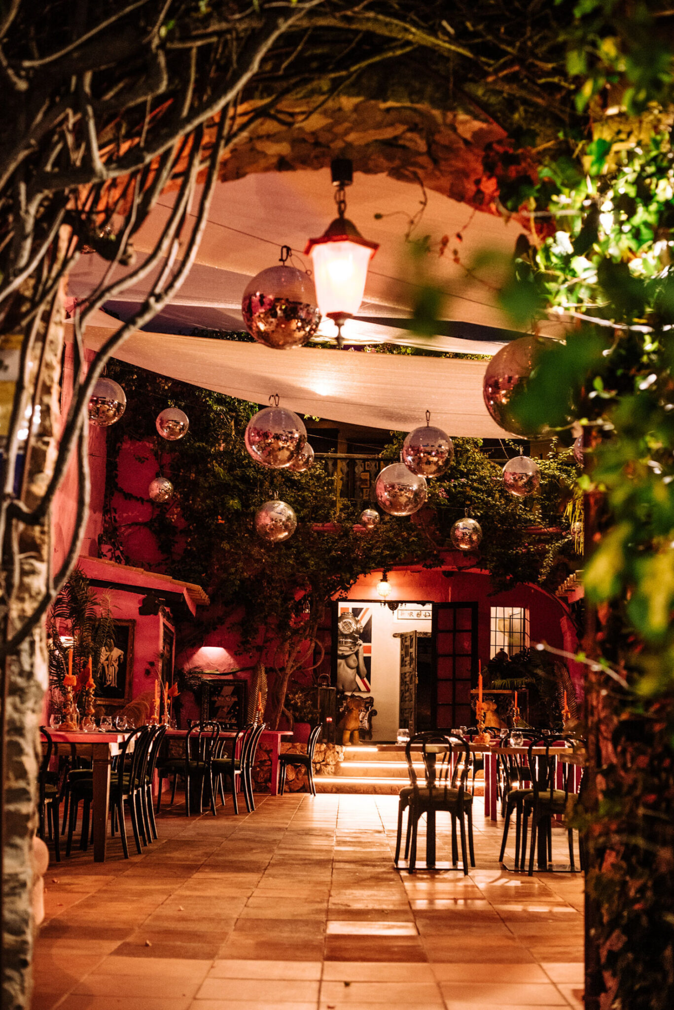 The Pikes Restaurant | Lunch, Dinner & Sunday Roast | Pikes Ibiza